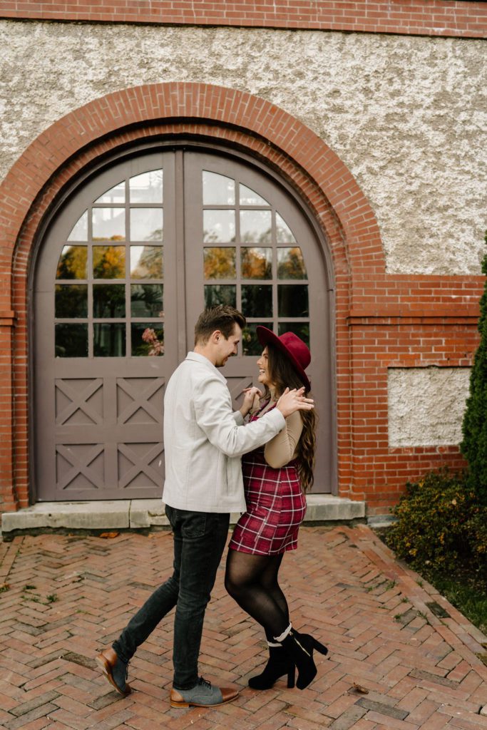 Fall Couples Pictures At The Biltmore Estate in Asheville, North ...