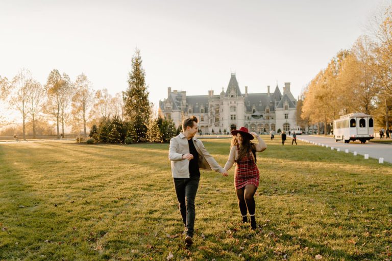 Fall Couples Pictures At The Biltmore Estate in Asheville, North ...