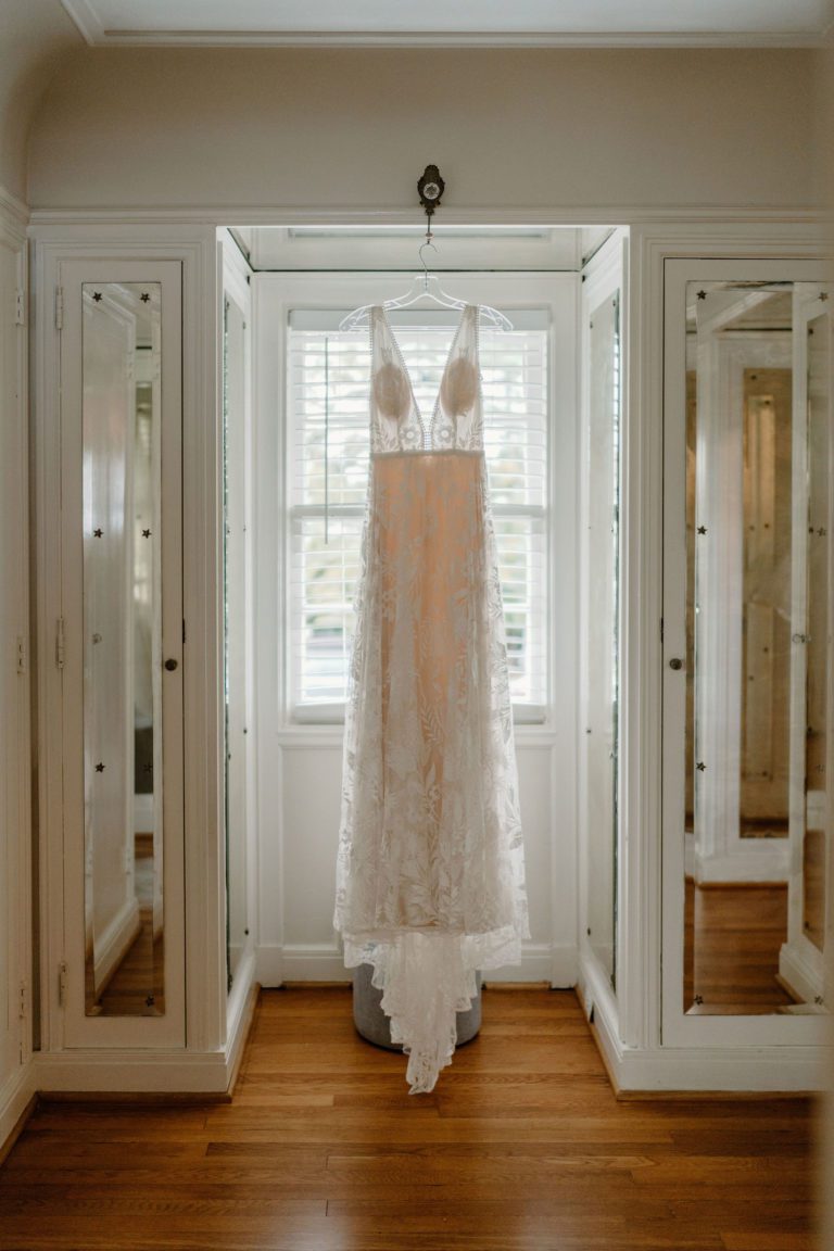 Rainy Spring Wedding Day At The T. Austin Finch House In Thomasville ...