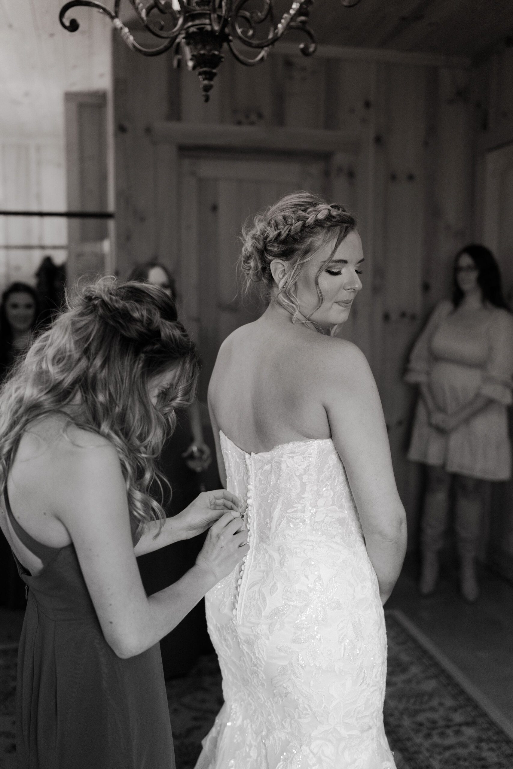 A Winter Wedding at Winston Salem Wedding Venue - Old Homeplace ...